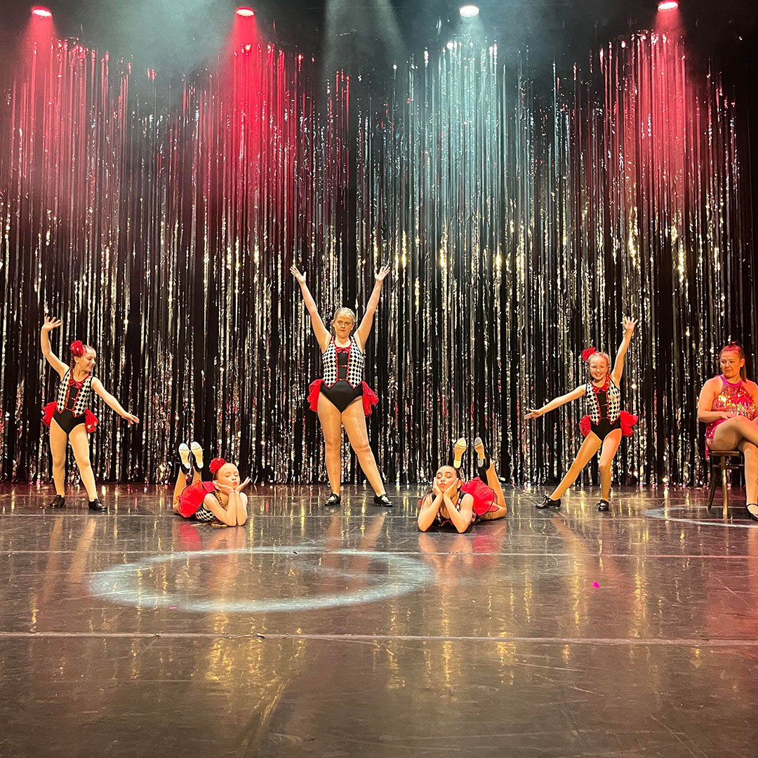 Zodiac dance 60 photos - Youhoroscope.com